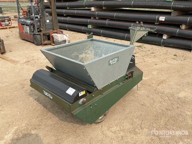 Turfco Mete-R-Matic F15B Top Dresser | Ritchie Bros. Auctioneers