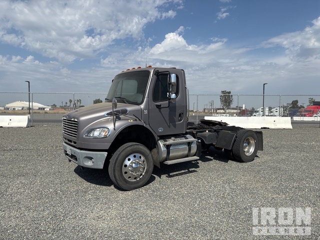 2017 Freightliner M2 106 4x2 S/A Day Cab Truck Tractor in Tulare ...