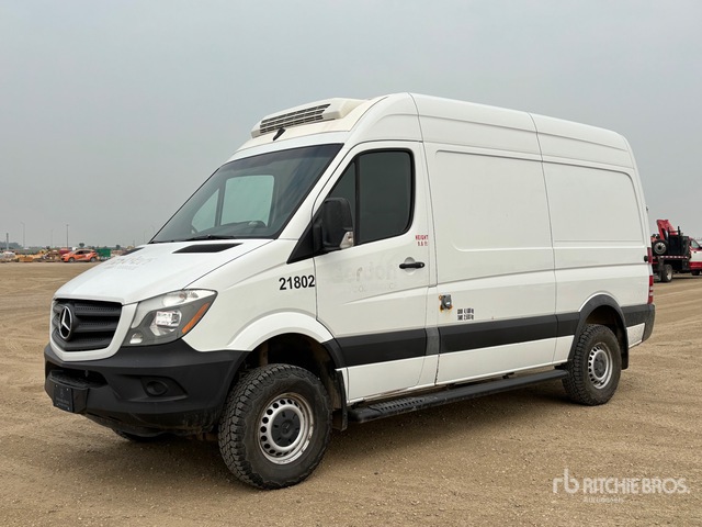 2017 Mercedes Benz Sprinter 4x4 Refrigerator Van Camion fourgon ...