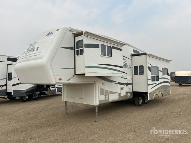 2006 Jayco Designer 31RLS 31 ft T/A Travel Trailer | Ritchie Bros ...