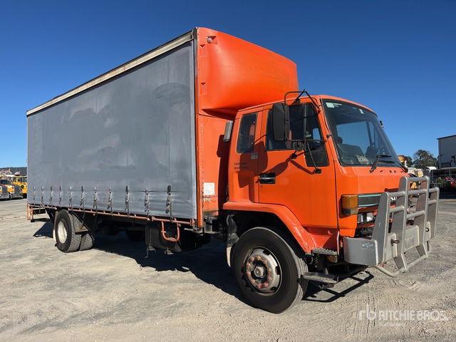 1995 Isuzu FVR 900 4x2 Tautliner Truck | Ritchie Bros. Auctioneers