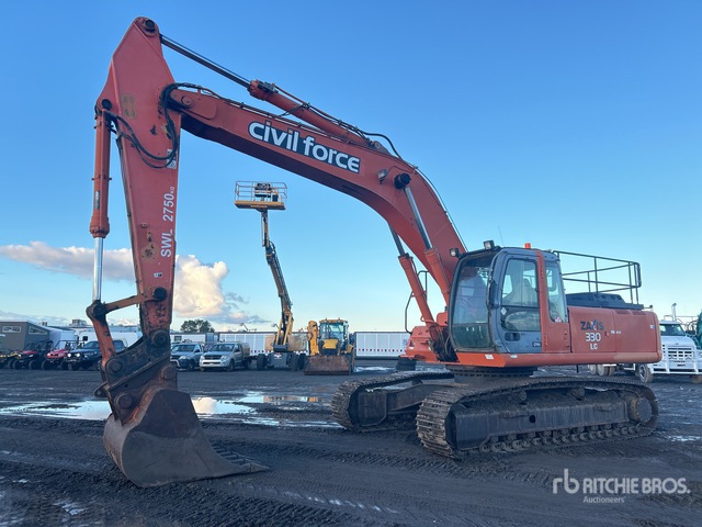 2005 Hitachi ZX330LC Tracked Excavator | Ritchie Bros. Auctioneers