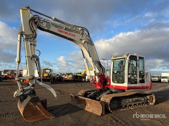 2006 Takeuchi TB1140 Tracked Excavator | Ritchie Bros. Auctioneers