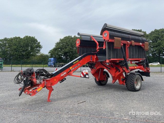 2020 Kuhn Merge Maxx 950 Rastrillo de pastos | Ritchie Bros. Auctioneers