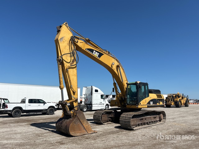 2006 Cat 330DL Tracked Excavator | Ritchie Bros. Auctioneers
