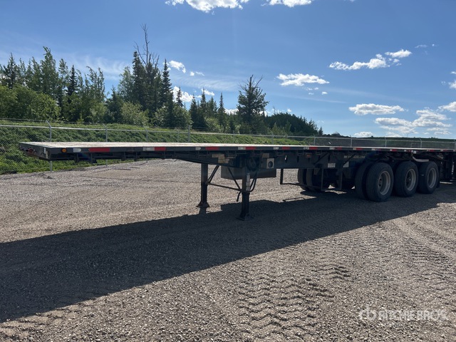 2022 Lode King 32 ft Super B-Train Lead Flatbed Trailer | Ritchie Bros ...