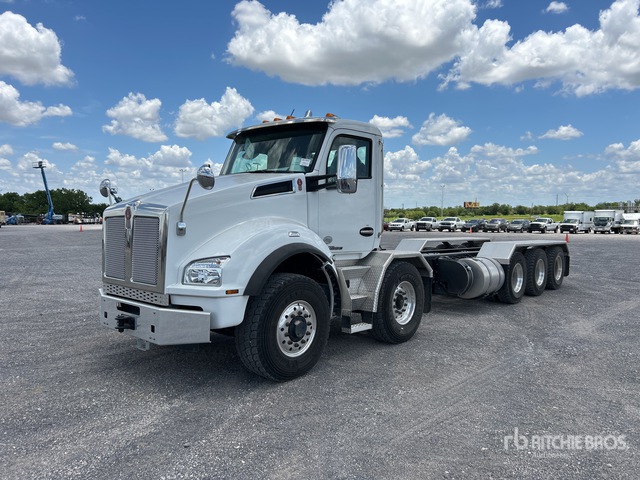 2022 Kenworth T880 10x6 Twin-Steer Extended Cab Cab and Chassis ...