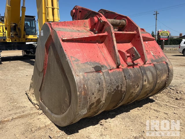 100 in Digging Excavator Bucket - Fits Komatsu PC1250 in Merced ...