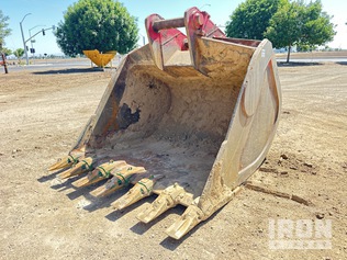 100 in Digging Excavator Bucket - Fits Komatsu PC1250 in Merced ...