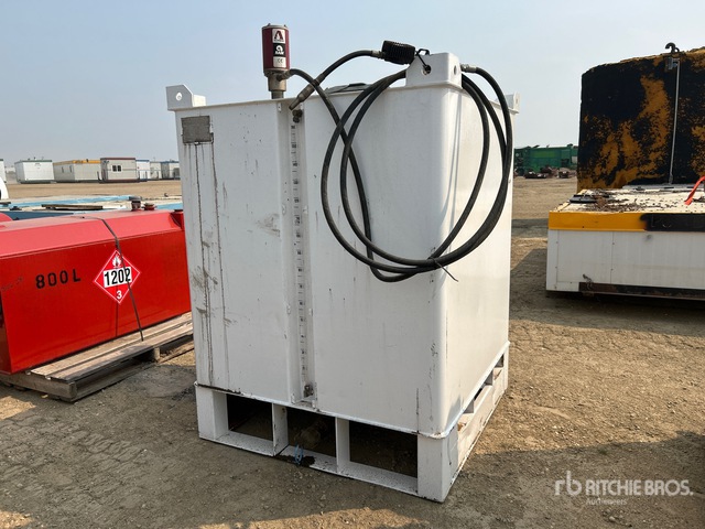 2007 Hawman 375 gal Steel Oil Lube Tank | Ritchie Bros. Auctioneers