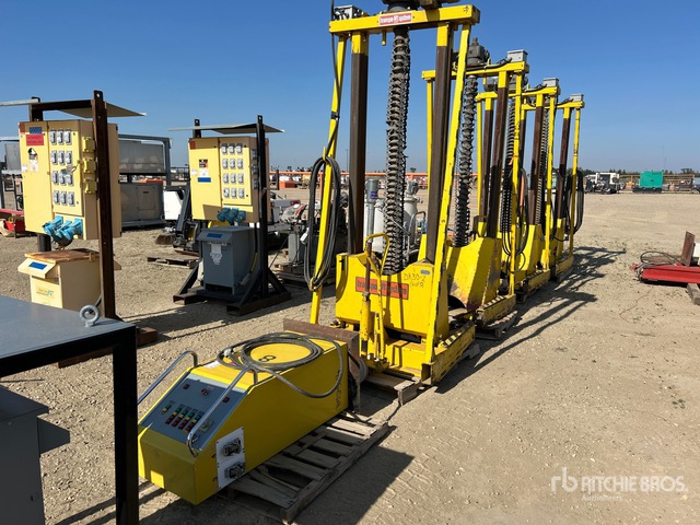 Quantity of Transpo-Lift System WL-TLS4-6 Material Hoist | Ritchie Bros ...