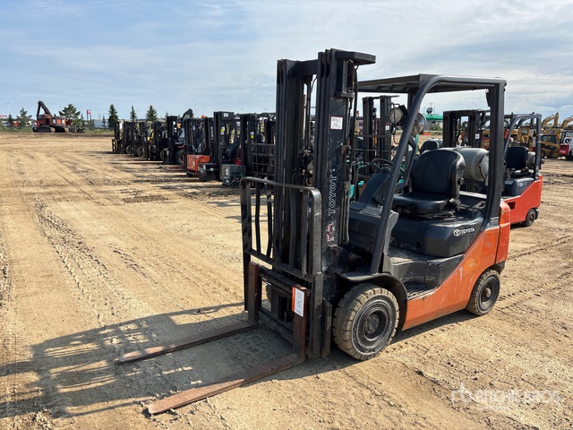 2013 Toyota 8FGU18 2750 lb Pneumatic Tire Forklift | Ritchie Bros ...
