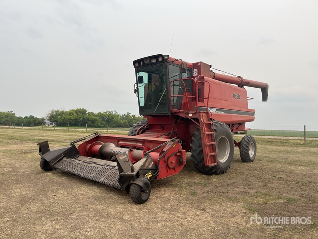 1987 Case IH 1680 Combine Harvester | Ritchie Bros. Auctioneers