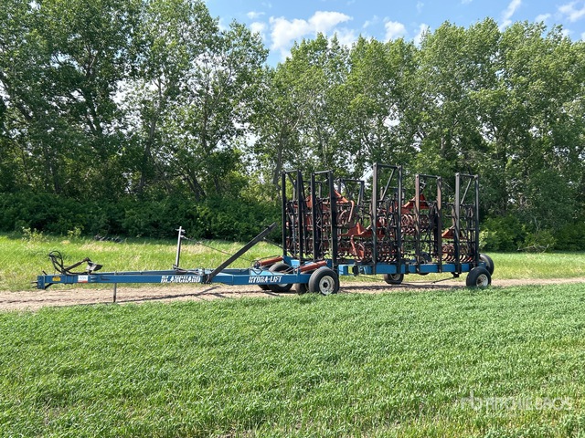 Blanchard 40 ft Harrow Packer | Ritchie Bros. Auctioneers