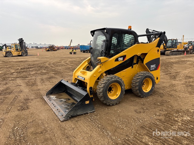 2012 Cat 262C2 Two-Speed Skid Steer Loader | Ritchie Bros. Auctioneers