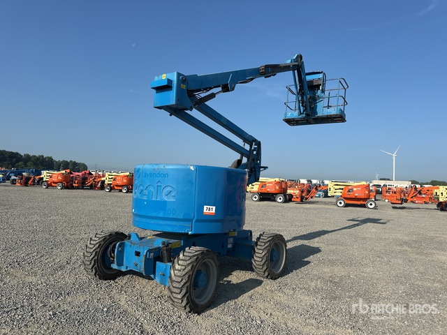 2015 Genie Z45/25J 4WD Diesel Articulating Boom Lift | Ritchie Bros ...