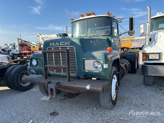 1986 Mack R688ST 6x4 Winch Truck (Inoperable) | Ritchie Bros. Auctioneers