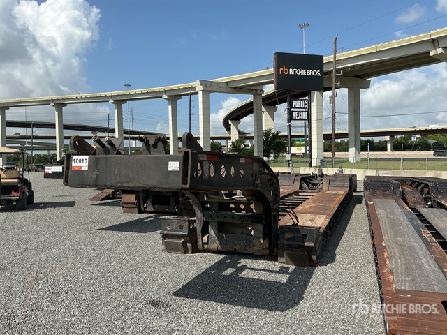 2005 Fontaine Magnitude 55 ton Tri/A Single Drop Removable Gooseneck ...