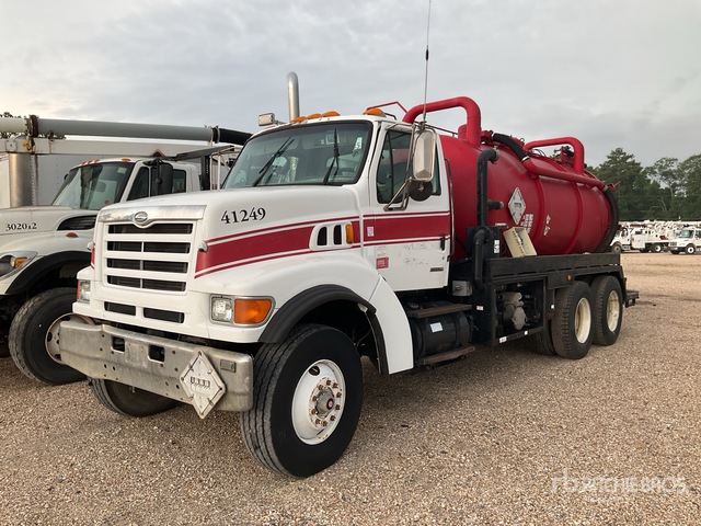 2001 Keith Huber on 2000 Sterling L9500 6x4 Vacuum Tanker Truck ...