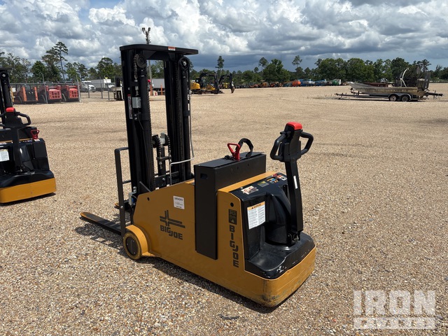 Big Joe CB-22 2200 lb Electric Stacker in Livingston, Louisiana, United ...