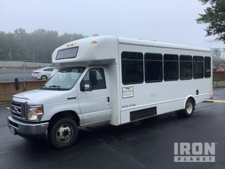 2019 Ford E-450 Econoline 4x2 24-Seat Bus in Vienna, Virginia, United ...