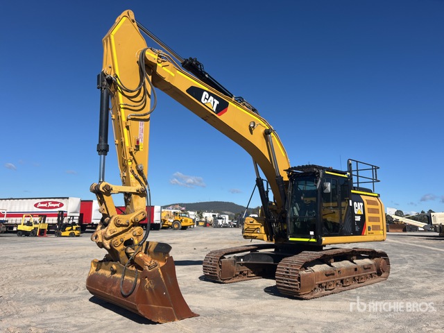 2018 Cat 330F L Tracked Excavator | Ritchie Bros. Auctioneers