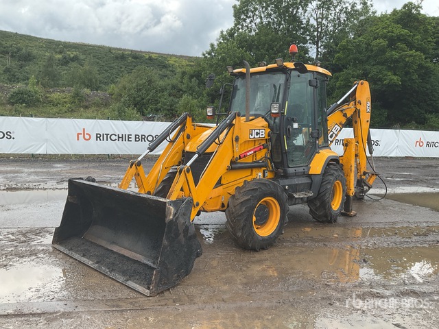 2016 JCB 3CX Compact 4x4 Backhoe Loader | Ritchie Bros. Auctioneers