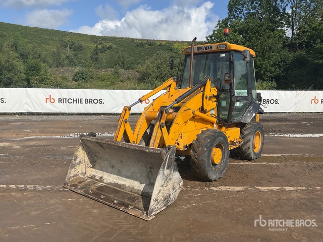 2004 JCB 2CX 4x4x4 Utility Tractor | Ritchie Bros. Auctioneers