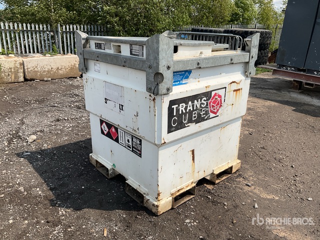 2017 Western 10TCG-GLB Fuel Tank | Ritchie Bros. Auctioneers