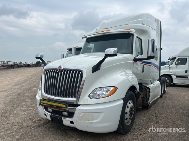 2020 International LT625 6x4 T/A Sleeper Truck Tractor (Inoperable ...