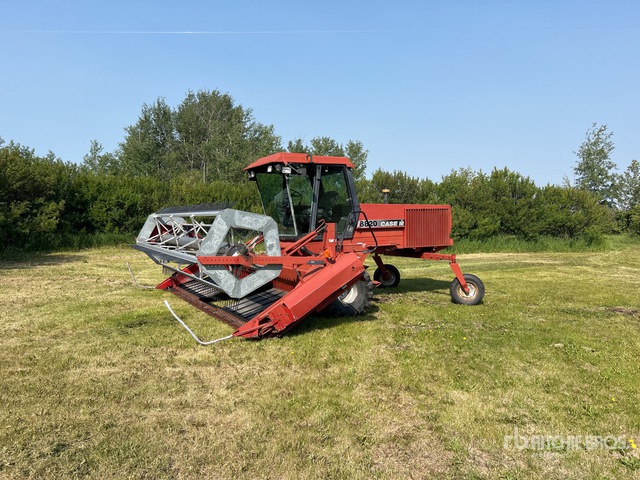 1996 Case IH 8820 18 ft Swather Windrower | Ritchie Bros. Auctioneers