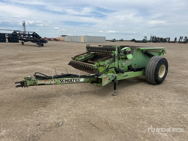 2005 Schulte RS320 51 in Paddle Rock Picker | Ritchie Bros. Auctioneers