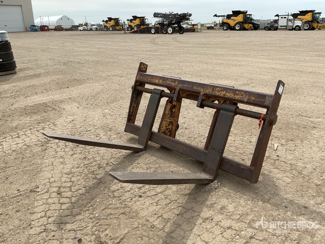 48 in Q/C Wheel Loader Forks - Fits John Deere 544 | Ritchie Bros ...