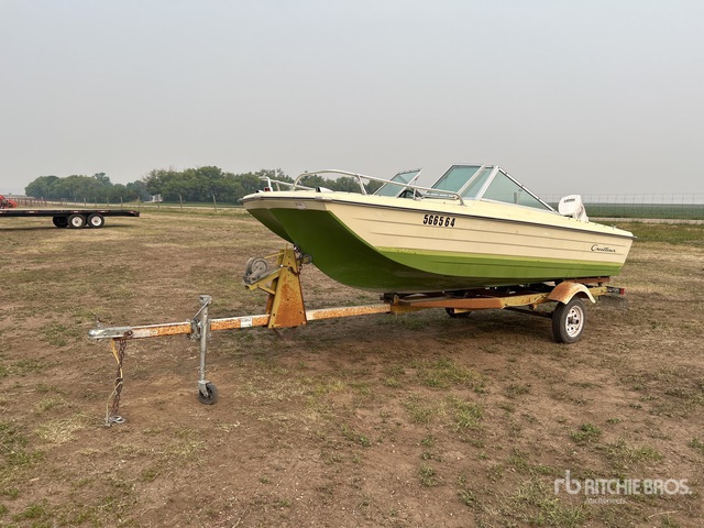 Crestliner 15 ft Fishing Boat | Ritchie Bros. Auctioneers