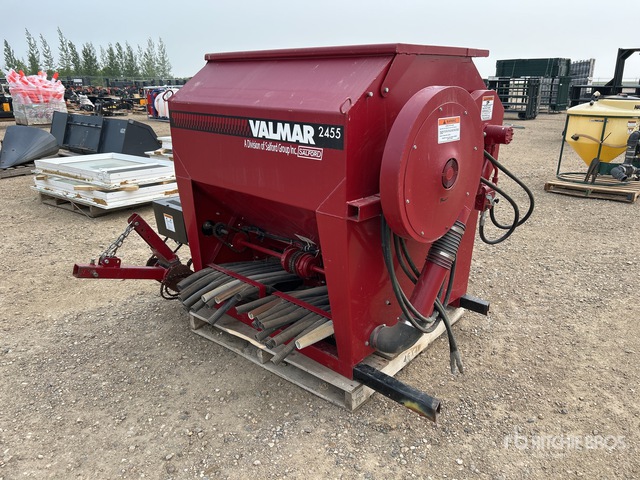 Valmar 2455 Granular Fertilizer Applicator | Ritchie Bros. Auctioneers