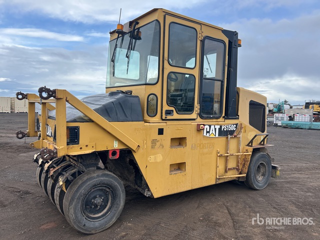2011 Cat PS-150C Pneumatic Roller | Ritchie Bros. Auctioneers