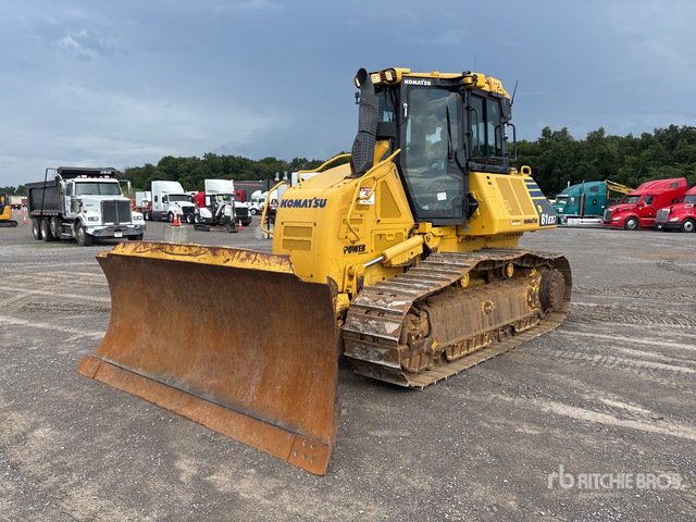 2018 Komatsu D61EXI-24 Crawler Dozer | Ritchie Bros. Auctioneers