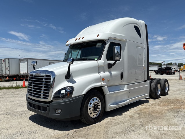2019 Freightliner Cascadia 125 6x4 T/A Sleeper Truck Tractor | Ritchie ...