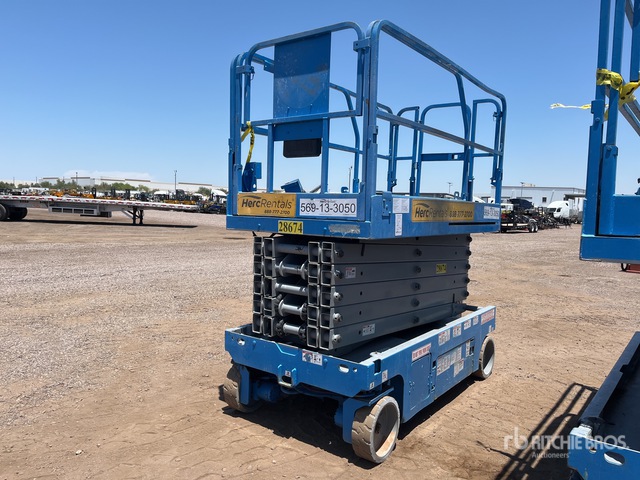 2016 Genie GS-4047 Electric Scissor Lift | Ritchie Bros. Auctioneers
