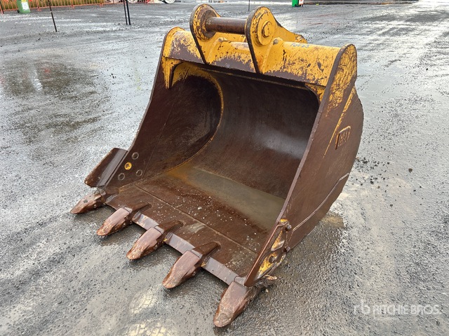 Cat 1500 mm Q/C Digging Excavator Bucket - Fits Cat 330 | Ritchie Bros ...