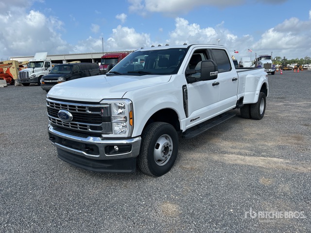 2024 Ford F-350 XLT 4x4 Crew Cab Pickup | Ritchie Bros. Auctioneers