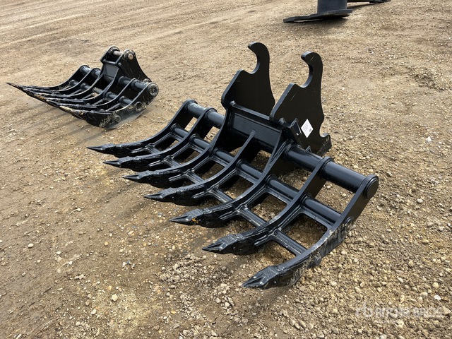 Bully Dog Equipment 54 in Q/C Fits John Deere / Hitachi 120/135 and all ...