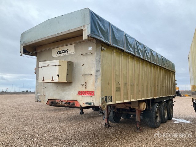 1996 Lecinena SRV-3ED Aluminum Lowboy Trailer | Ritchie Bros. Auctioneers