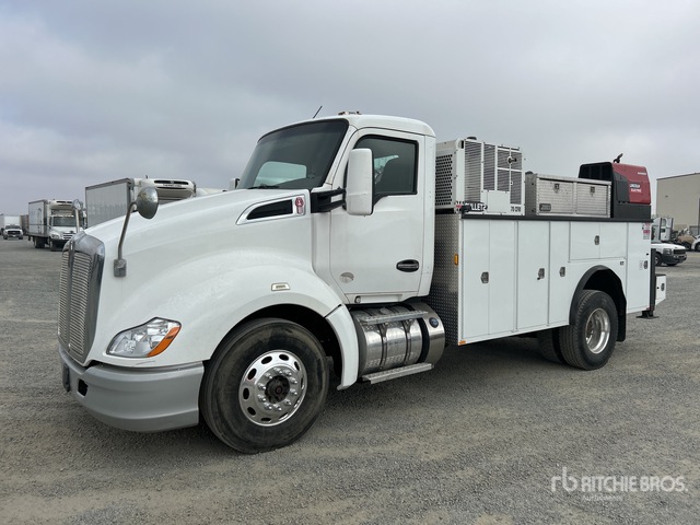2015 Kenworth T680 4x2 Service Truck | Ritchie Bros. Auctioneers