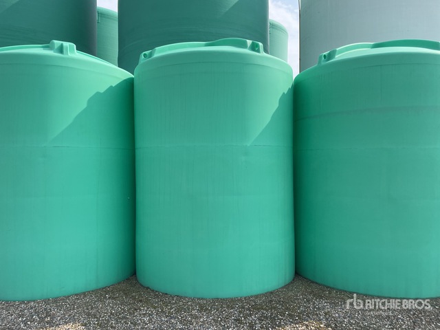 Endura Plas 3000 gal Poly Tank | Ritchie Bros. Auctioneers