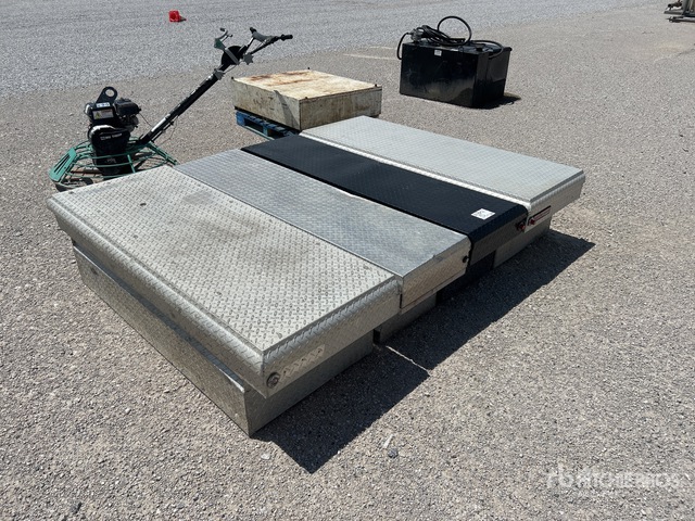 Quantity of (5) Tool Box | Ritchie Bros. Auctioneers