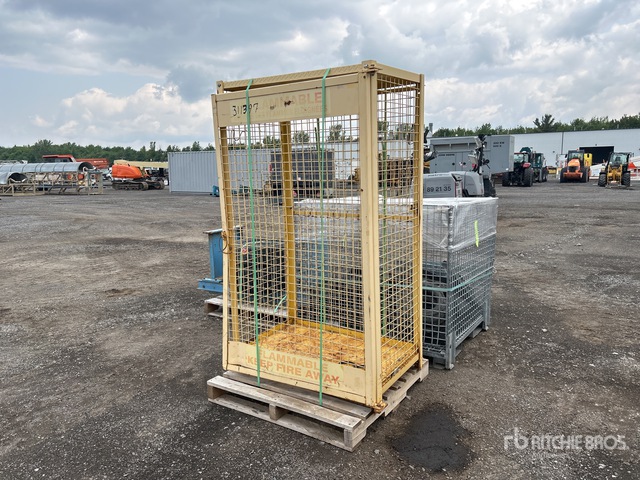 Quantity of (3) Cage | Ritchie Bros. Auctioneers