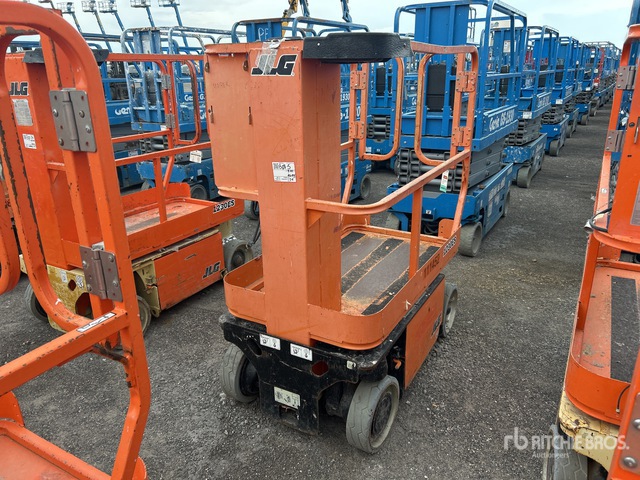 2010 JLG 1230ES Vertical Mast Lift | Ritchie Bros. Auctioneers