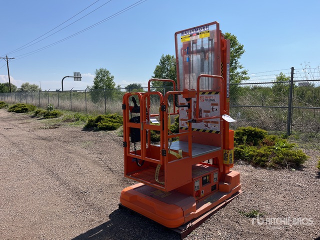 2016 Ballymore PS-140 Electric Scissor Lift (Inoperable) | Ritchie Bros ...