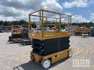 2017 Skyjack SJIII-4740 Electric Scissor Lift in Lebanon, Tennessee ...